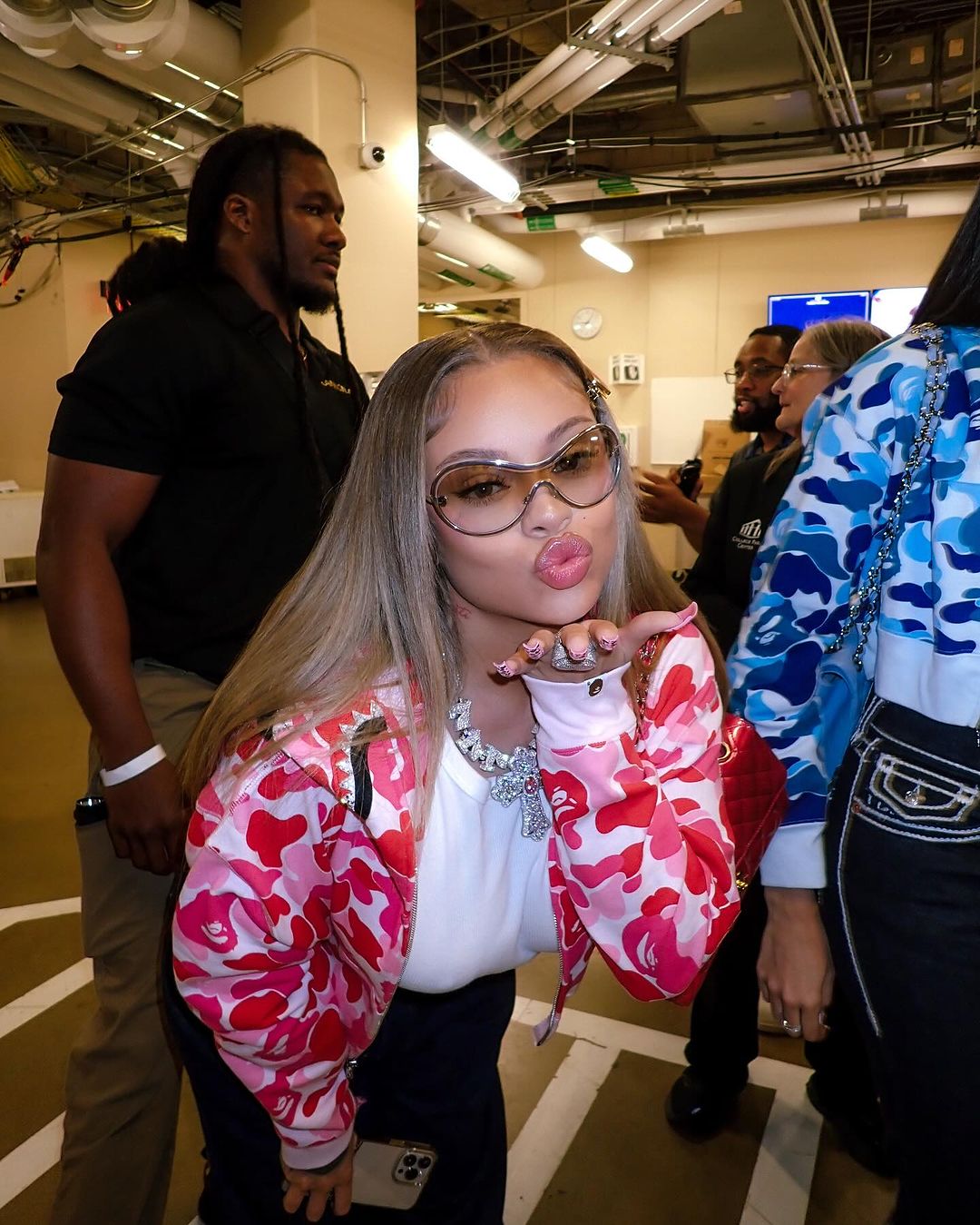 Latto ft. Megan Thee Stallion & Flo Milli – Sunday Service [Remix ...